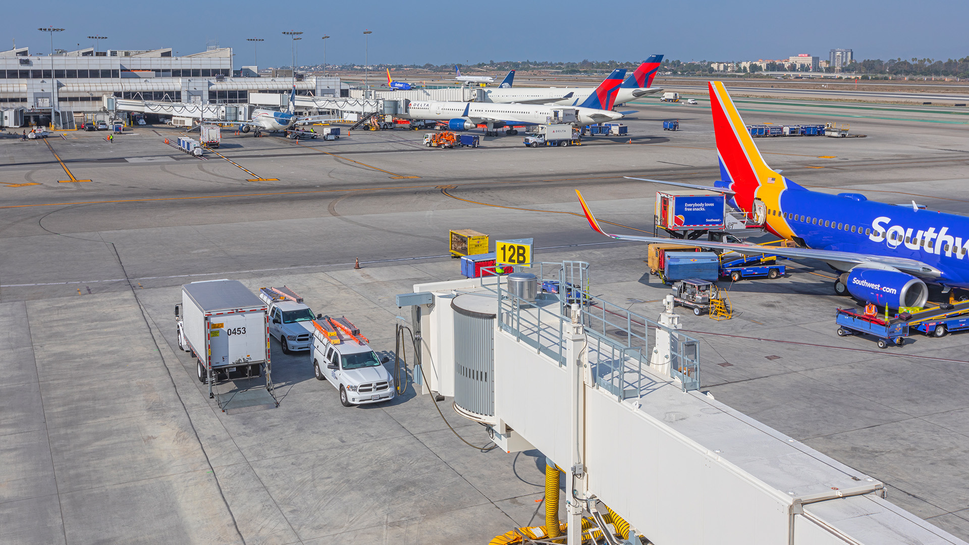 Ramp Services | Fueling & Ramp Services | Aviation | Services | Burns ...